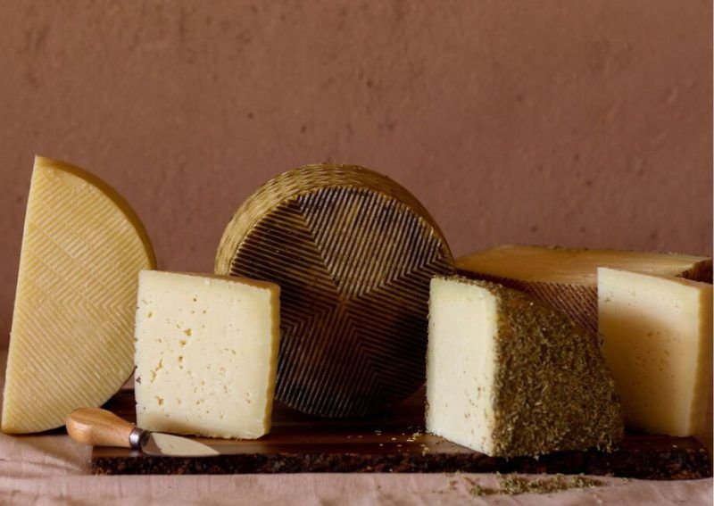 Manchego Cheese Aged: Maturation and Flavor Intensity